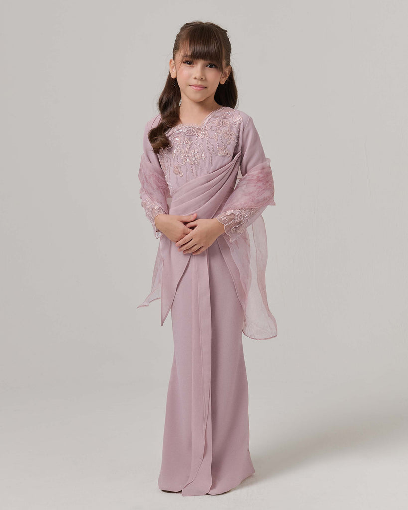 QISZAR TIMELESS RAYA 2026 – Page 3 – Qiszar